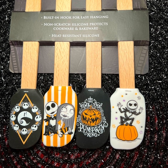 Disney | Holiday | 4 Mini Halloween Nightmare Before Christmas Silicone ...